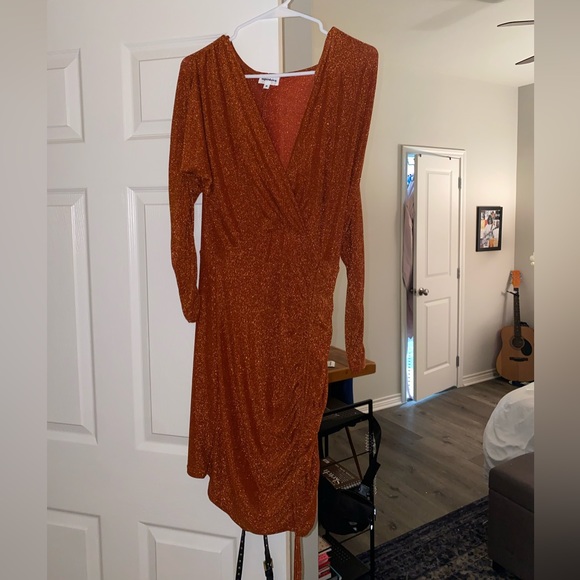 superdown | Dresses | Scrunched Up Orange Dress | Poshmark